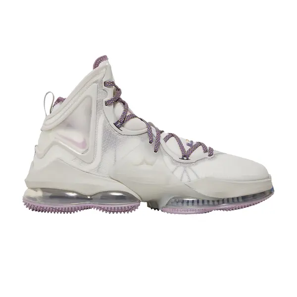 Nike Lebron 19 'the Cast' Sneakers - Cream
