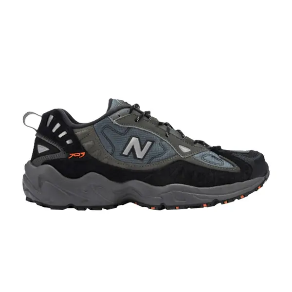 NEW BALANCE Aape X 703 Sneakers - Black