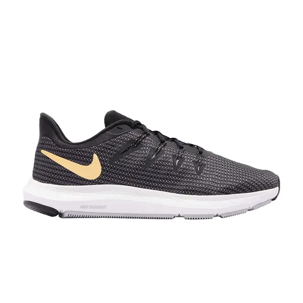Nike Quest Sneakers - Black