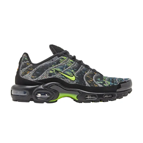 Nike Air Max Plus Sneakers - Black