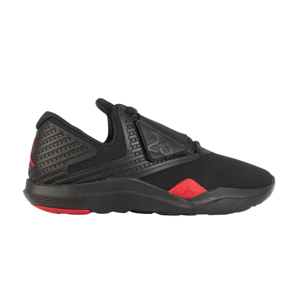 JORDAN Relentless 'bred' Sneaker - Black