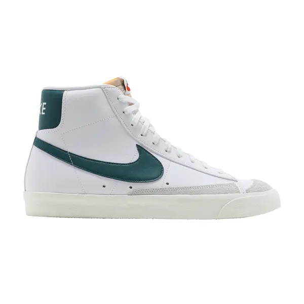 Nike Blazer Mid '77 Vintage Sneakers - White