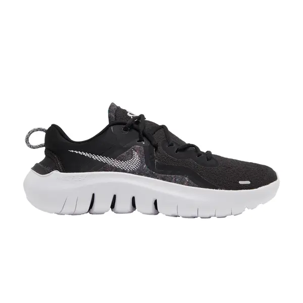 Nike Athletic Sneakers - Black