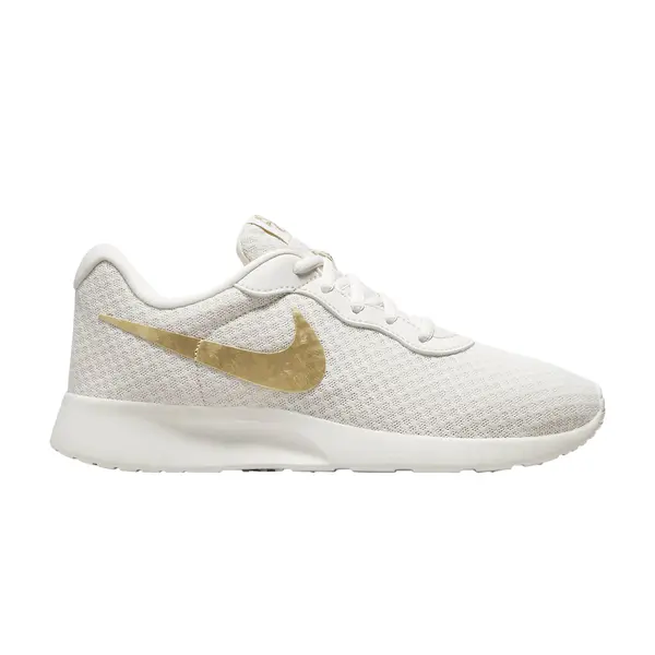 Nike Tanjun Ease Sneakers