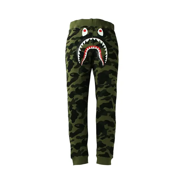 A BATHING APE 1st Camo Shark Slim Fit Sweatpants - Green
