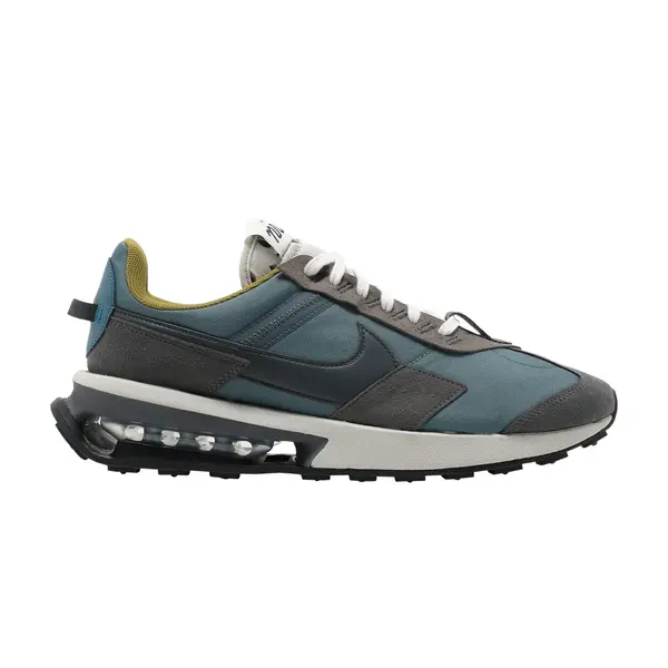 Nike Air Max Pre-day Lx Sneakers - Green