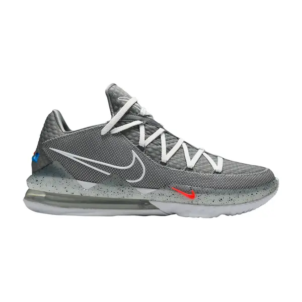 Nike Lebron 17 Low Sneakers