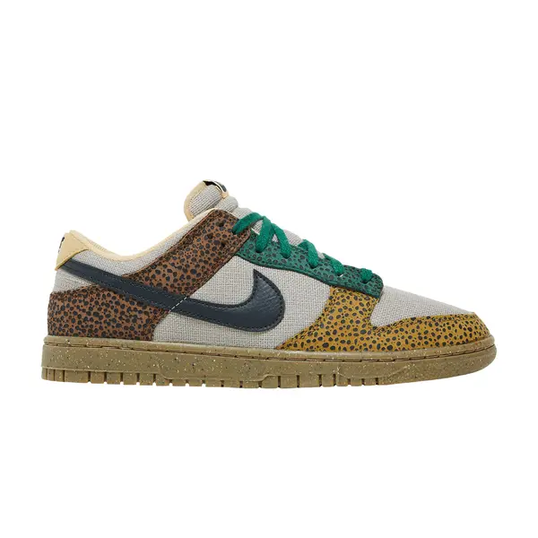 Nike Dunk Low Sneakers - Brown