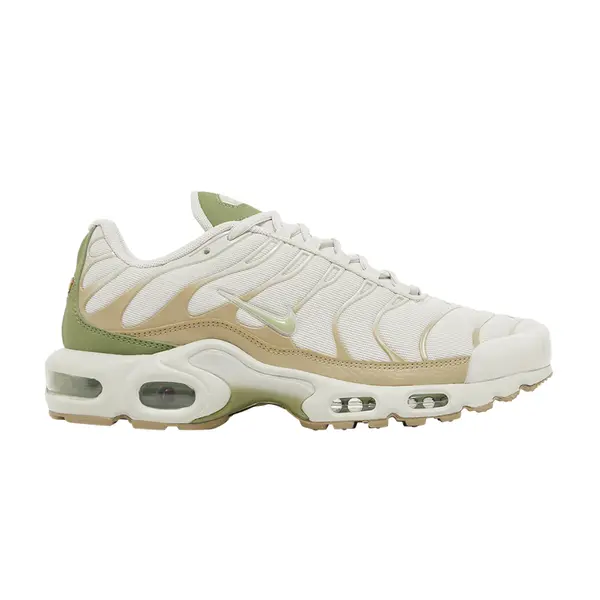 Nike Air Max Plus Sneakers - White