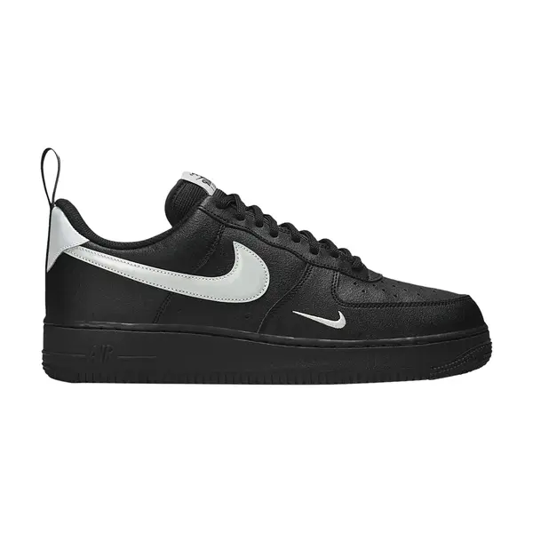 Nike Air Force 1 '07 Lv8 Ut Sneakers