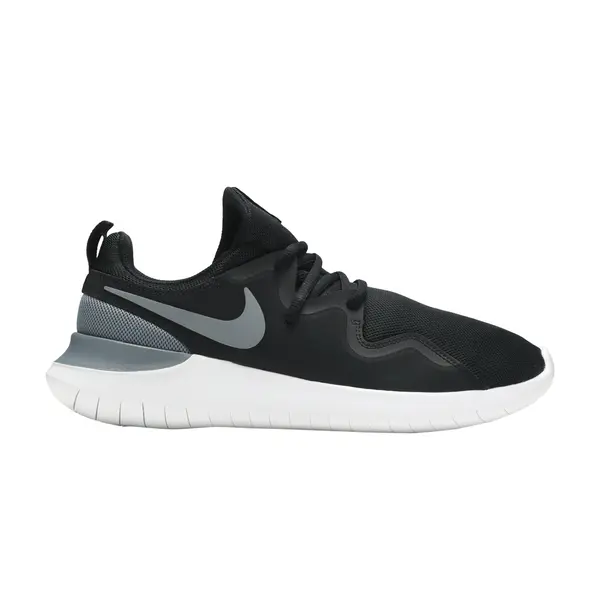Nike Tessen