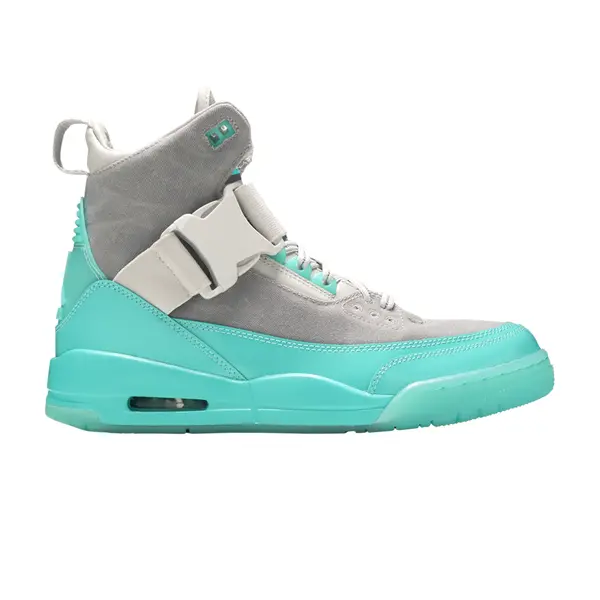 JORDAN 3 Retro Explorer Sneakers - Teal
