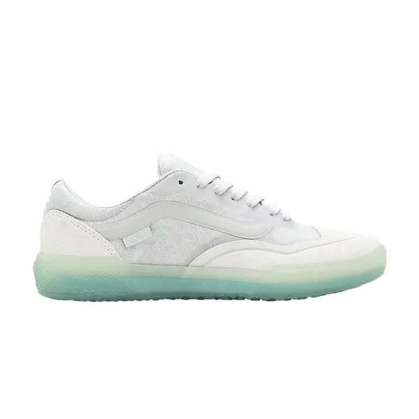 VANS Beatrice Domond X Ave Pro Sneakers - Cream