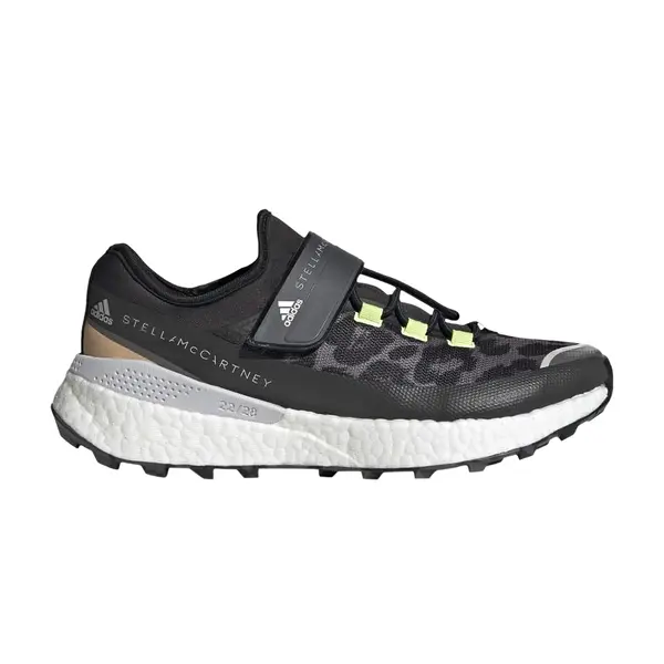 adidas gazelle silver green womens GORE-TEX lining for waterproof, breathable performance Stella McCartne