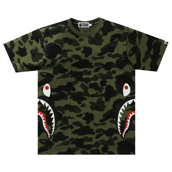A BATHING APE 1st Camo Side Shark Tee