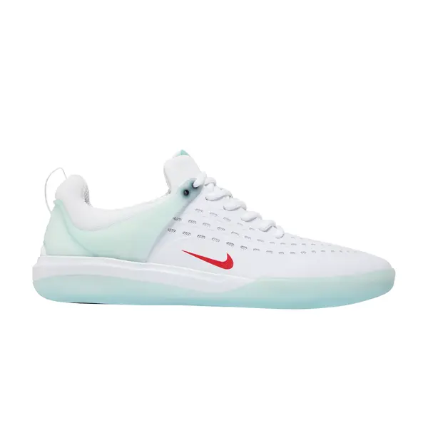 Nike Zoom Nyjah 3 Sb Sneakers - White