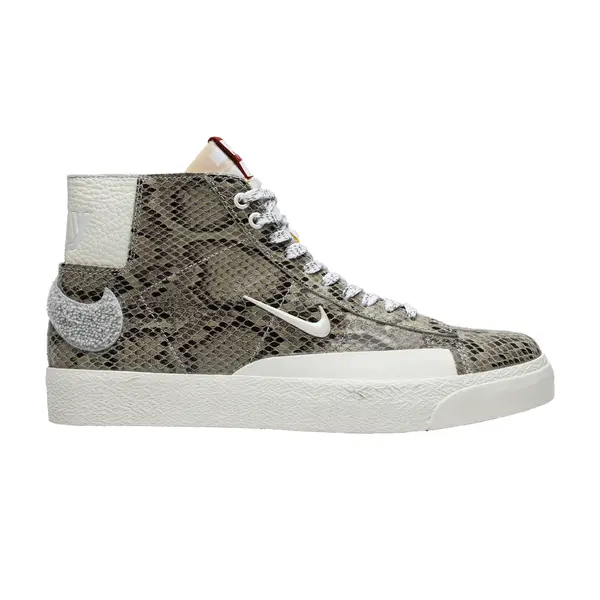 Nike Soulland X Blazer Mid Sb 'fri.day 03' Sneakers