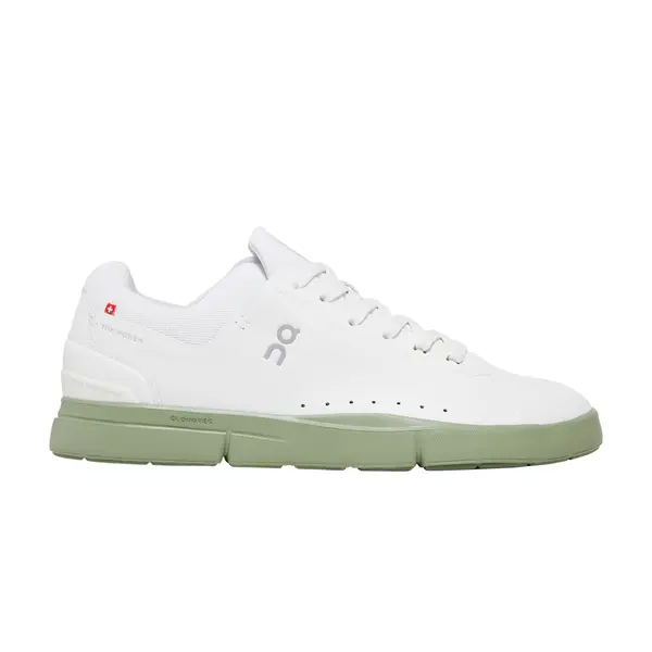 On The Roger Advantage Sneakers - White
