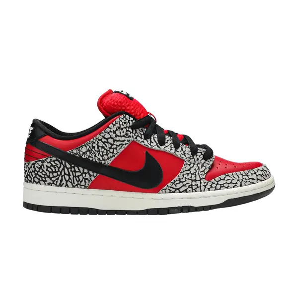 Nike Supreme X Dunk Low Premium Sb Sneakers - Red