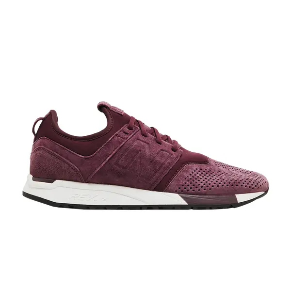 NEW BALANCE 247 Sneakers - Red