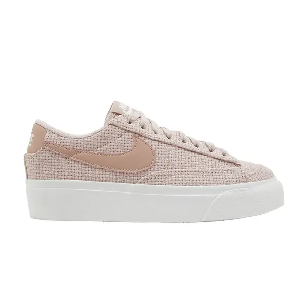 Nike Blazer Low Platform Essential Sneakers - Pink