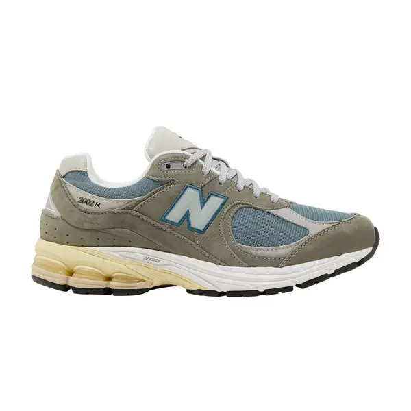 NEW BALANCE 2002r Sneakers - Grey