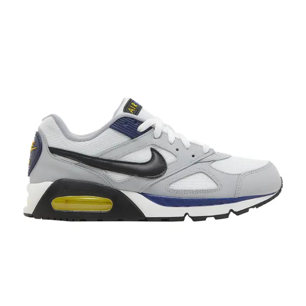 Nike Air Max Ivo Sneakers