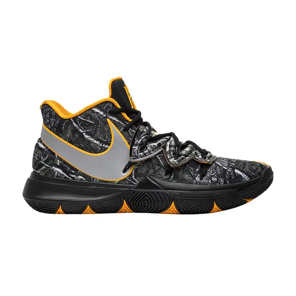 Nike Kyrie 5 'taco' Pe Sneakers - Orange