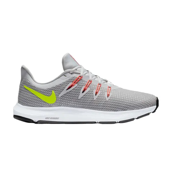 Nike Quest Sneakers - Grey