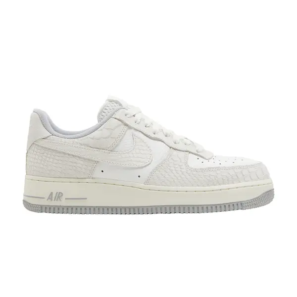 Nike Air Force 1 '07 Sneakers