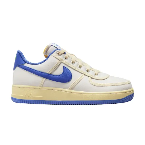Nike Air Force 1 '07 Sneakers - Cream