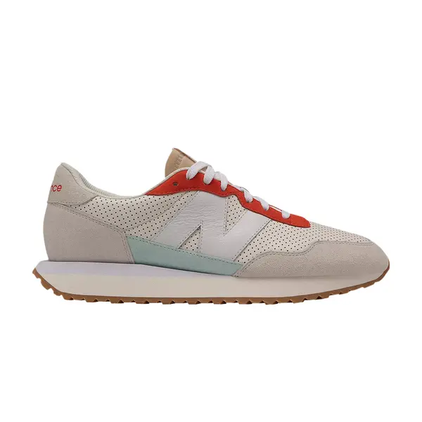 NEW BALANCE 237 Sneakers - Cream