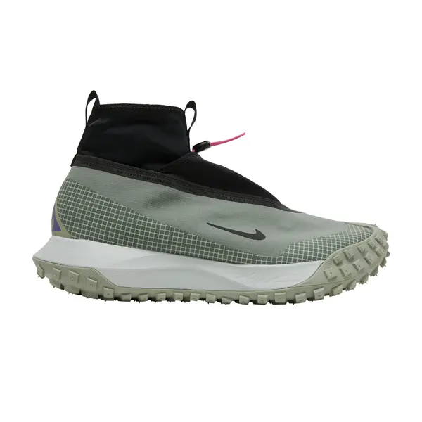 Nike Mountain Fly Gore-tex Sneakers