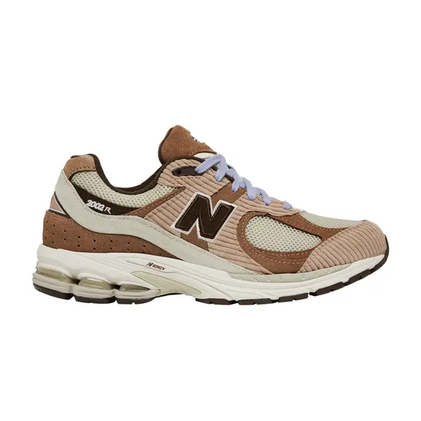 NEW BALANCE 2002r Corduroy Ssense Exclusive - Brown