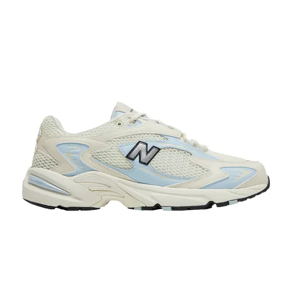 NEW BALANCE Naked X 725 'community Pack' Sneaker - White