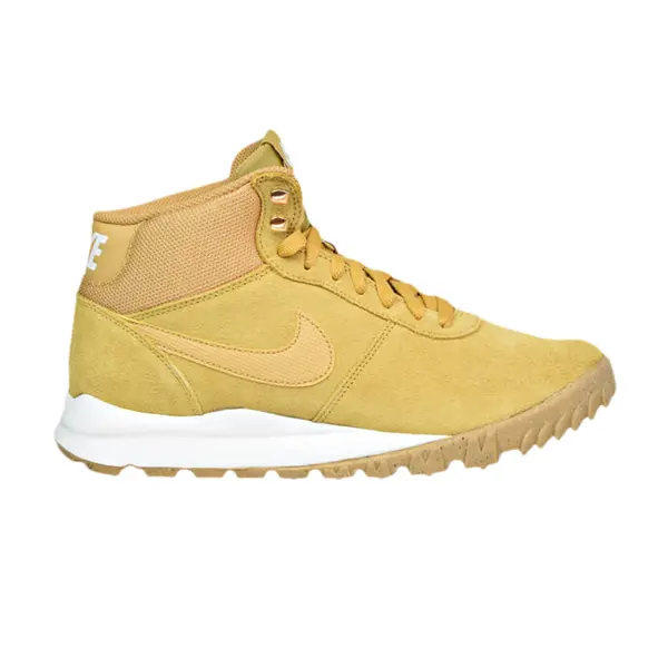 Nike Hoodland Suede Sneakers - Tan