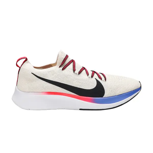 Nike Zoom Fly Flyknit Sneakers