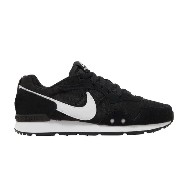 Nike Venture Runner Sneakers - Black