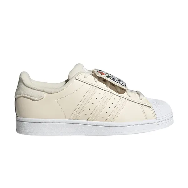 Adidas Superstar Sneakers
