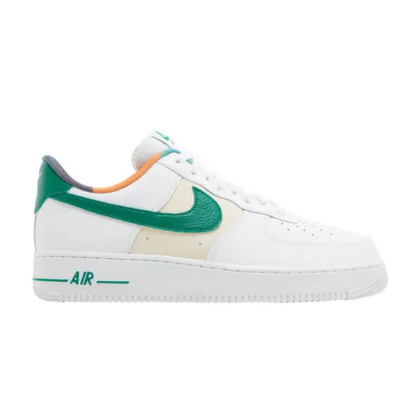 Nike Air Force 1 '07 Lv8 Emb Sneakers - White