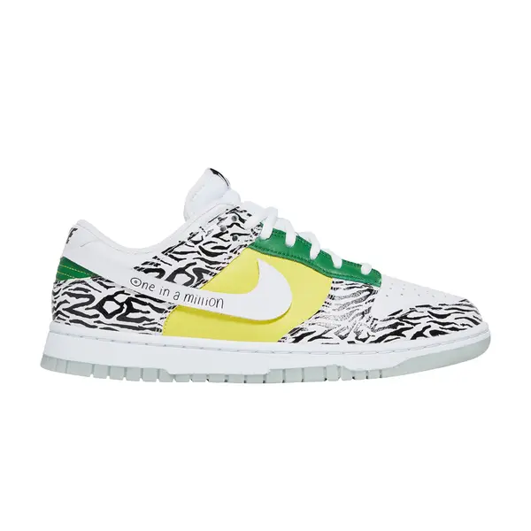 Nike Dunk Low Sneakers