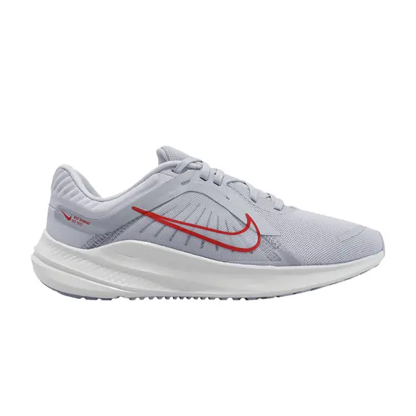 Nike Quest Sneakers