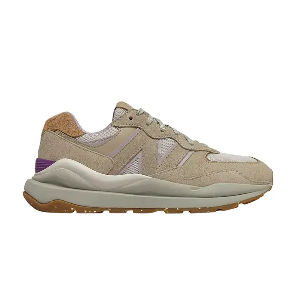 NEW BALANCE 57/40 Sneakers - Cream