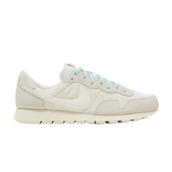 Nike Pegasus 83 Premium - Cream