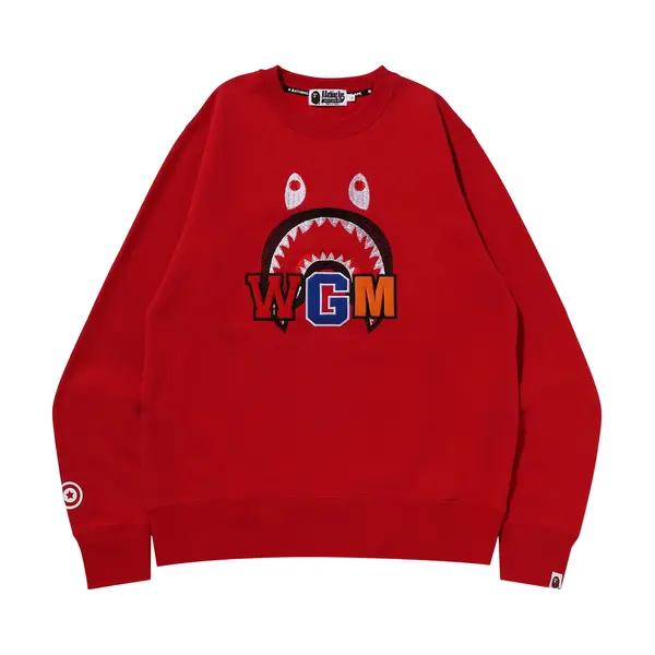 A BATHING APE Shark Embroidery Crewneck - Red