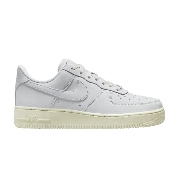 Nike Force 1 Premium Sneakers