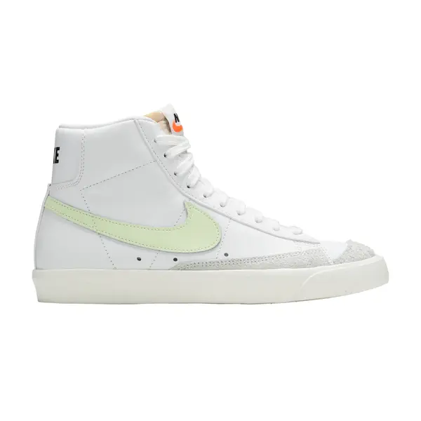 Nike Blazer Mid '77 Sneakers