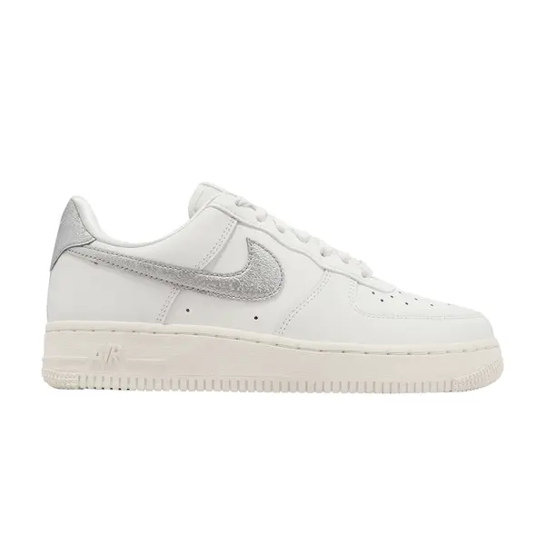 Nike Air Force 1 '07 Essential Sneakers - White