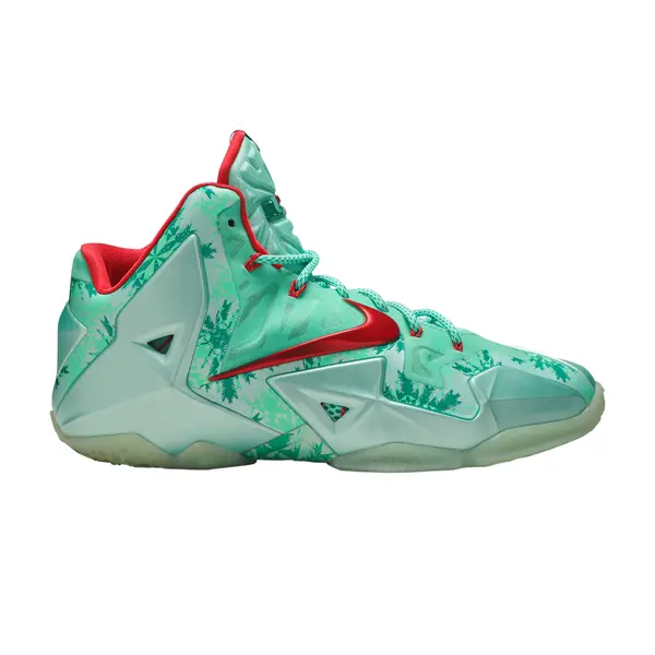 Nike Lebron ‘christmas’ Sneakers - Green