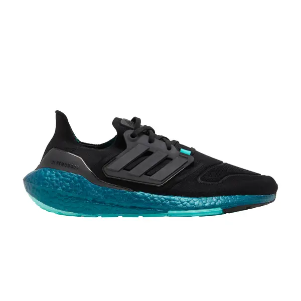 Adidas Ultraboost 22 Sneakers - Black